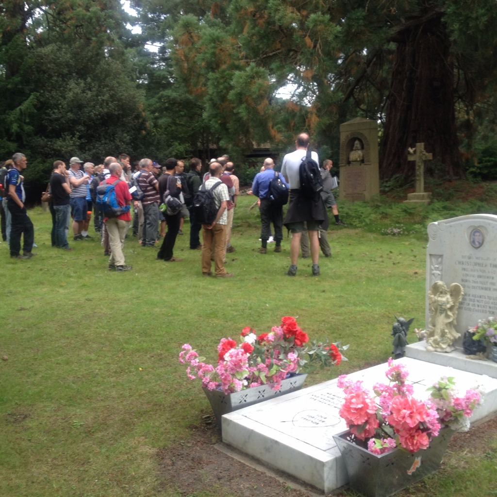 A dry, even sunny at times, Surrey exploration - Basingstoke Canal and ...