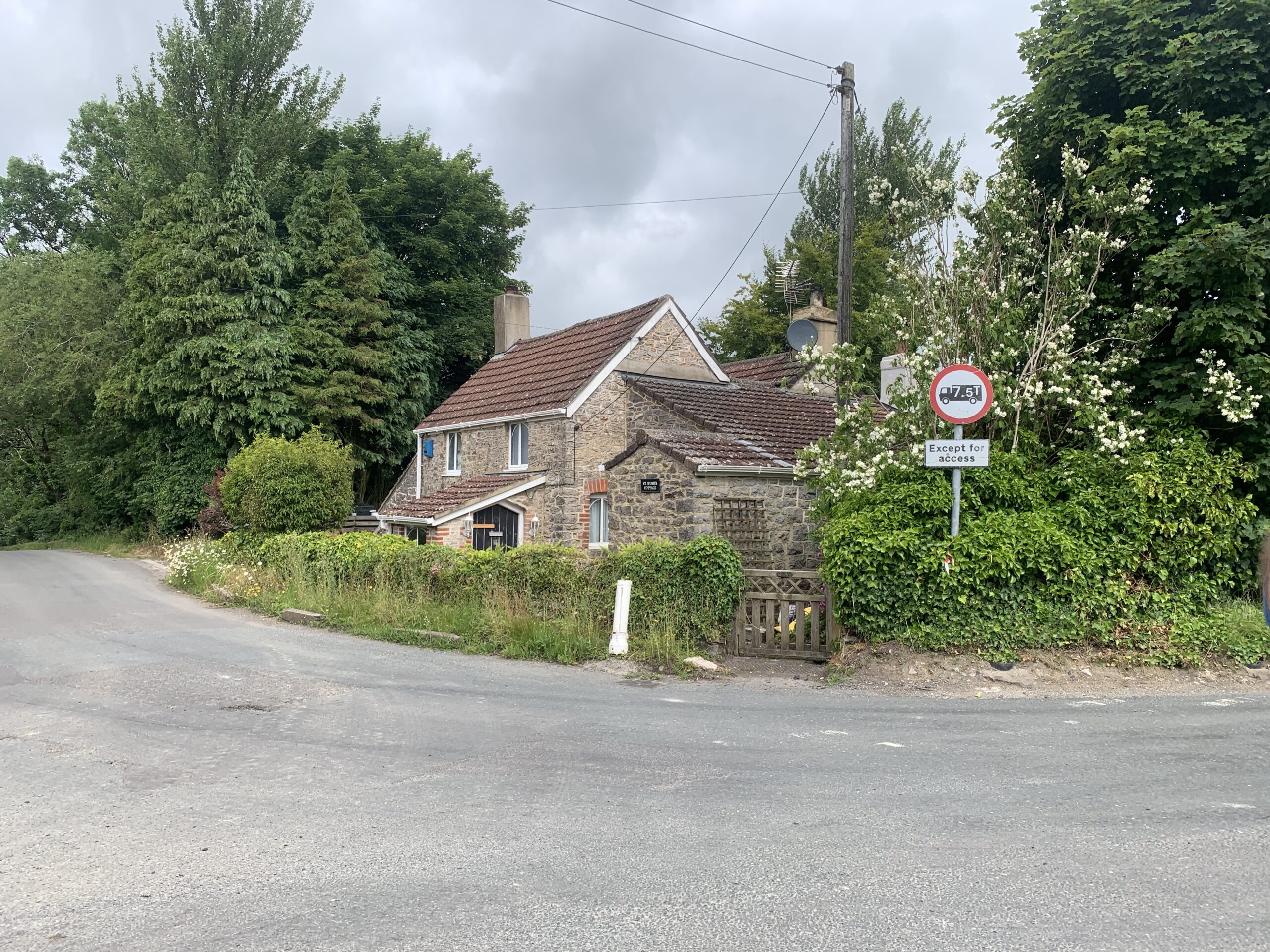 Mendip Panorama: Beacon Batch Walk - Gay Outdoor Club