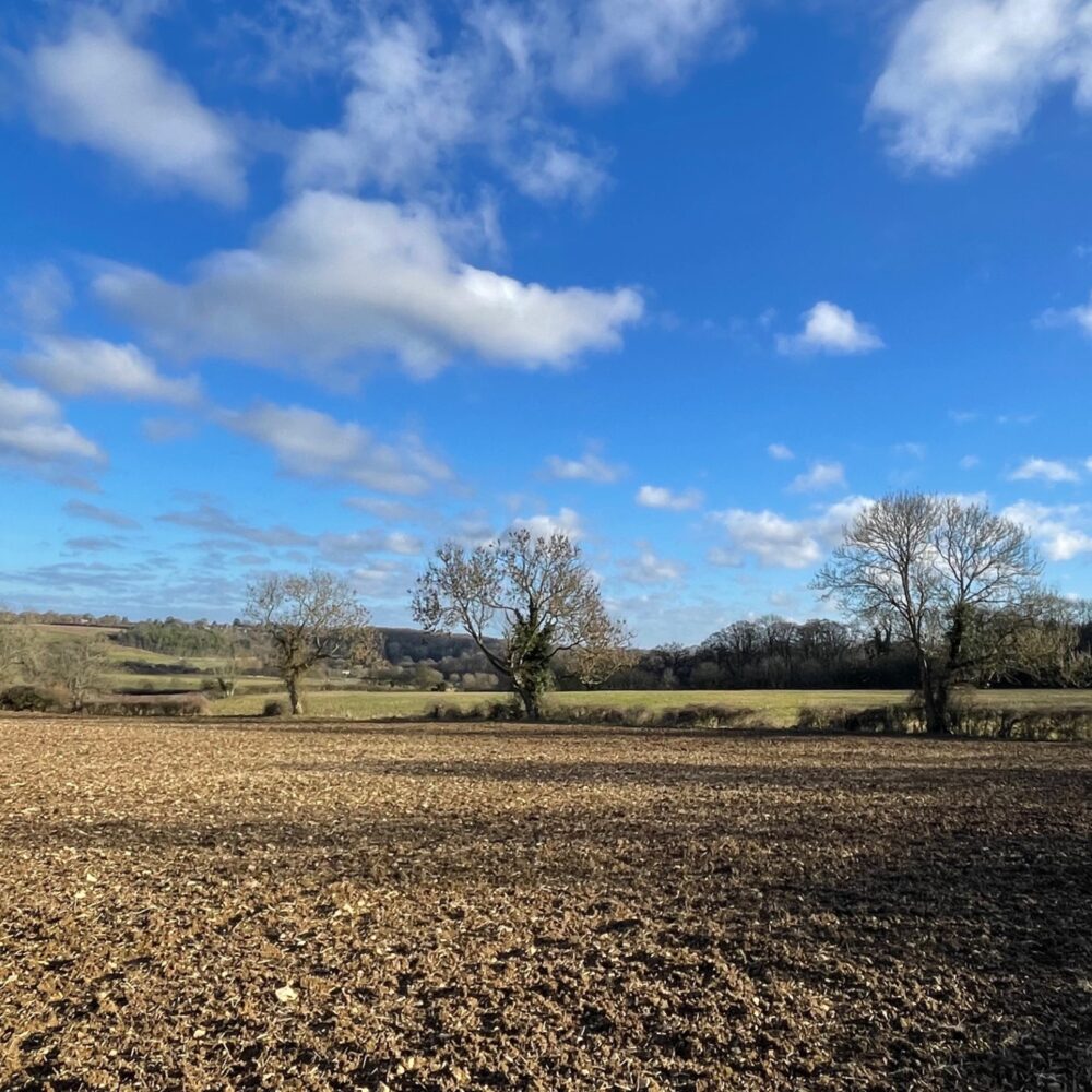 S. Mids - The Evenlode Valley, West Oxfordshire - Gay Outdoor Club