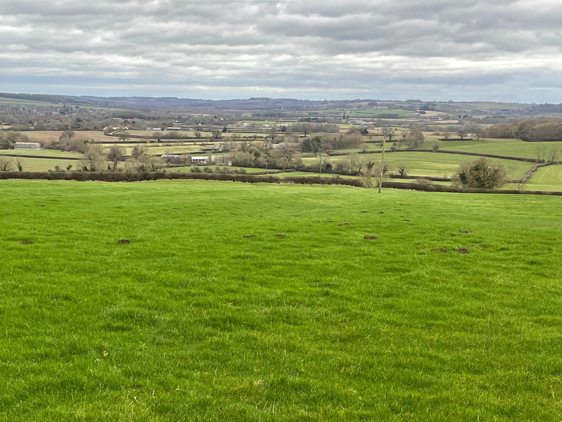 Wychwood Villages and the Evenlode Valley - Gay Outdoor Club